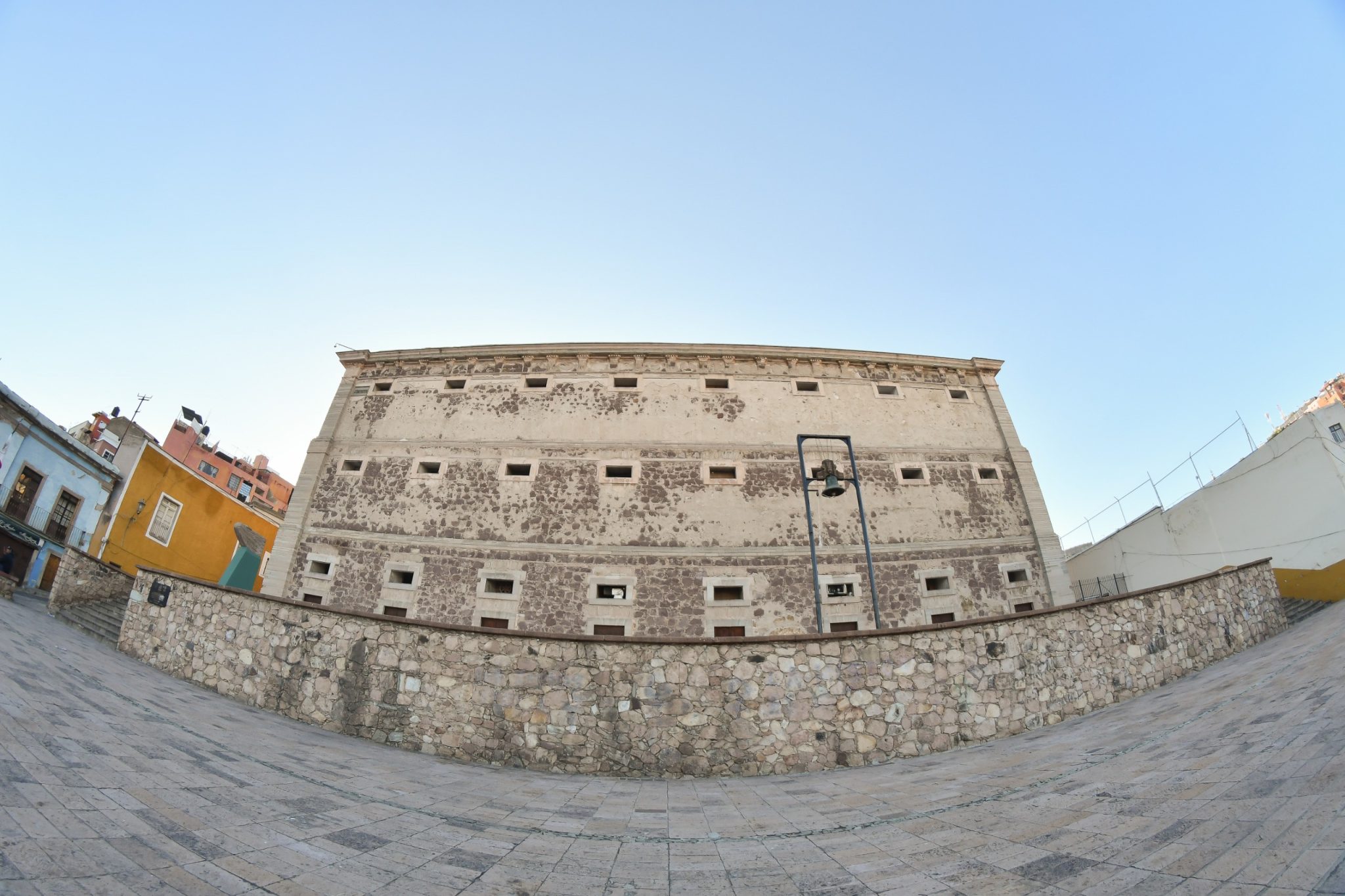 Simboliza Alhóndiga de Granaditas la libertad; fue un gran depósito de ...